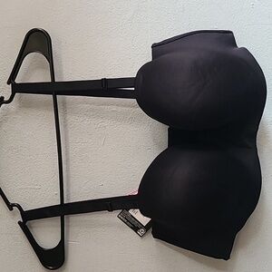Maidenform | Intimates & Sleepwear | New Womens 4dd Bra Black Wireless ...